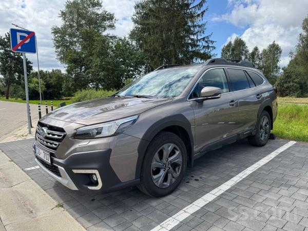 Brown Subaru Outback 2022 in Riga, with an engine capacity of 2.50 L and mileage of 40 thousand km for 28500 €, photo 3 on AUTOMOTO.COM.LV