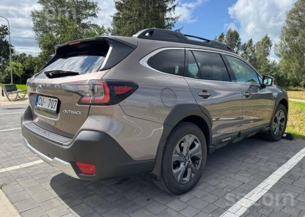 Brown Subaru Outback 2022 in Riga, with an engine capacity of 2.50 L and mileage of 40 thousand km for 28500 €, photo 5 on AUTOMOTO.COM.LV