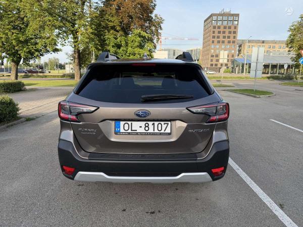 Brown Subaru Outback 2022 in Riga, with an engine capacity of 2.50 L and mileage of 36 thousand km for 23500 €, photo 5 on AUTOMOTO.COM.LV