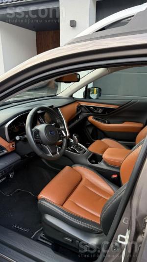 Brown Subaru Outback 2022 in Riga, with an engine capacity of 2.50 L and mileage of 34 thousand km for 28500 €, photo 7 on AUTOMOTO.COM.LV