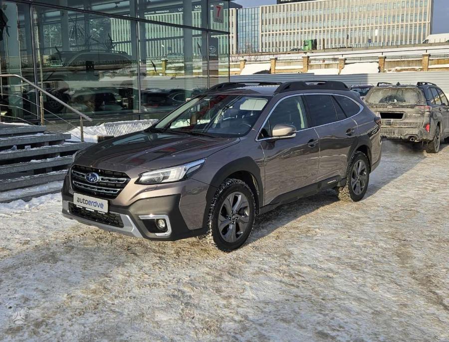 Brown Subaru Outback 2023 in Vilnius, with an engine capacity of 2.50 L and mileage of 76 thousand km for 28490 €, photo 1 on AUTOMOTO.COM.LV