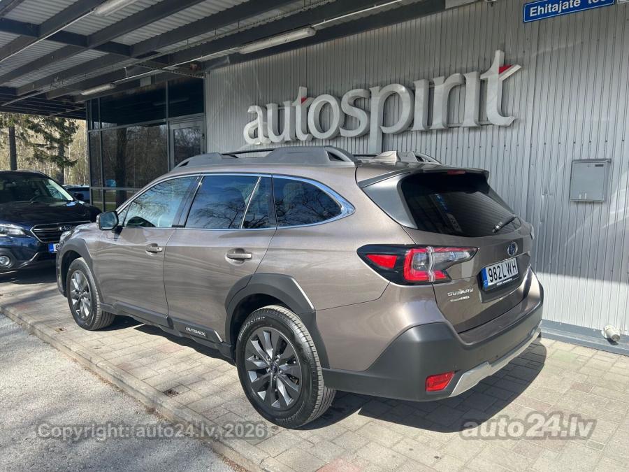 Brūns Subaru Outback 2023 Tallina, ar dzinēja tilpumu 2.50 L un nobraukumu 41 tūkst. km par 31490 €, foto 4 vietnē AUTOMOTO.COM.LV