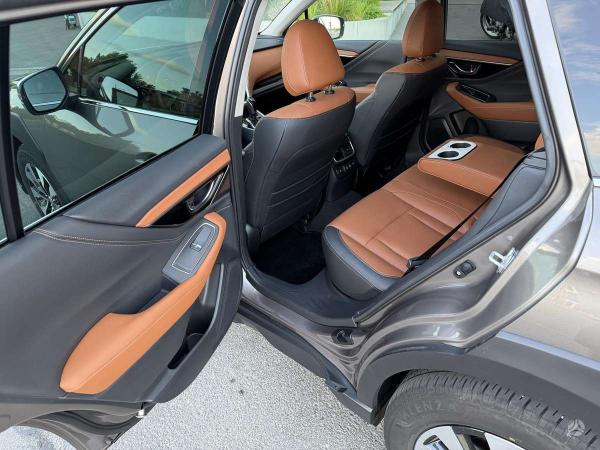 Brūns Subaru Outback 2023 Rīga, ar dzinēja tilpumu 2.50 L un nobraukumu 31 tūkst. km par 26500 €, foto 9 vietnē AUTOMOTO.COM.LV