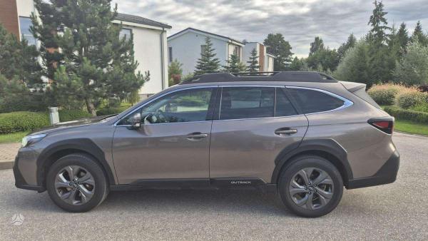 Brown Subaru Outback 2023 in Utena, with an engine capacity of 2.50 L and mileage of 78 thousand km for 28400 €, photo 4 on AUTOMOTO.COM.LV
