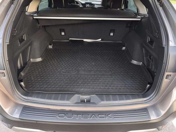 Brown Subaru Outback 2023 in Riga, with an engine capacity of 2.50 L and mileage of 11 thousand km for 25000 €, photo 7 on AUTOMOTO.COM.LV