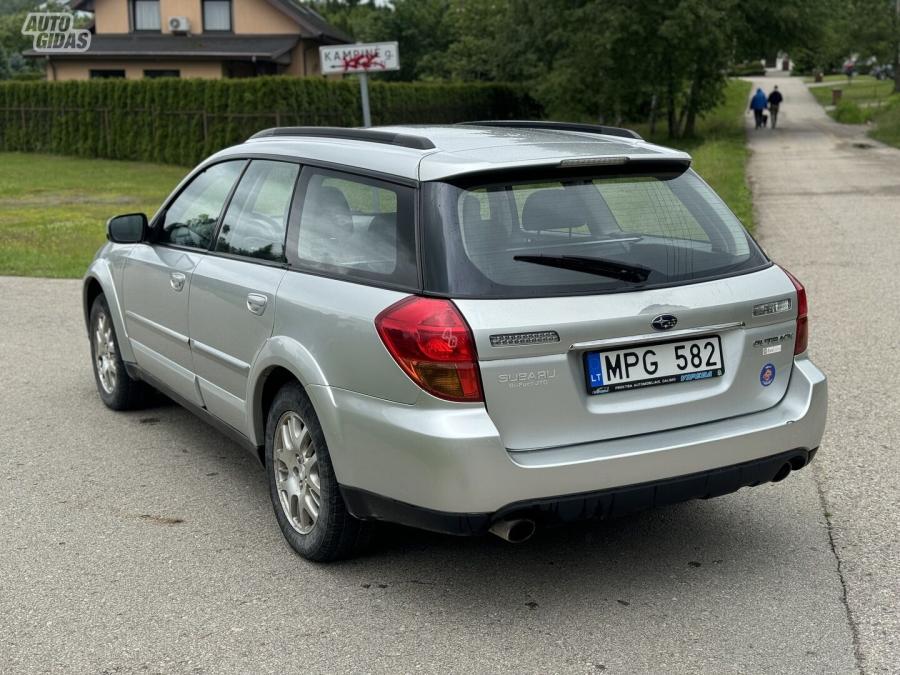 Subaru Outback 2006 in Vilnius, with an engine capacity of 2.50 L and mileage of 286 thousand km for 2100 €, photo 5 on AUTOMOTO.COM.LV