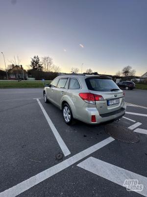 Subaru Outback 2011 in Vilnius, with an engine capacity of 2.50 L and mileage of 233 thousand km for 4300 €, photo 2 on AUTOMOTO.COM.LV