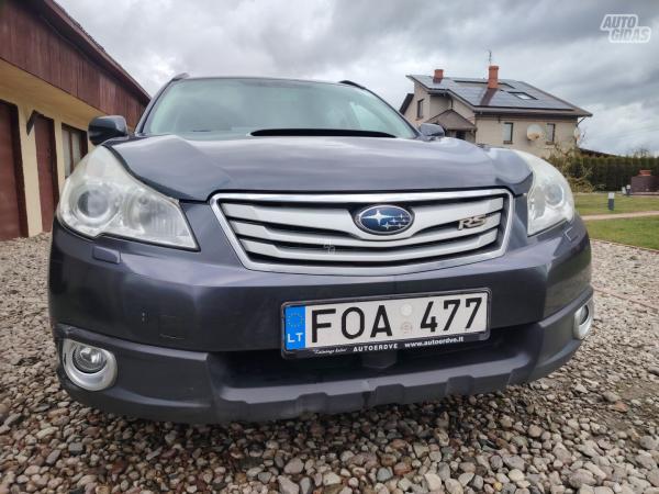 Subaru Outback 2011 in Marijampole, with an engine capacity of 2.00 L and mileage of 270 thousand km for 950 €, photo 3 on AUTOMOTO.COM.LV