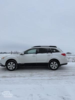 Subaru Outback 2012 in Panevezys, with an engine capacity of 2.50 L and mileage of 177 thousand km for 4250 €, photo  on AUTOMOTO.COM.LV