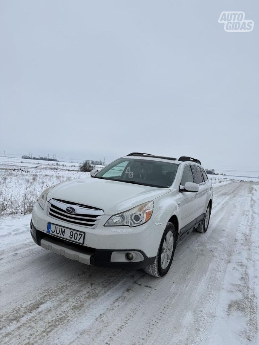 Subaru Outback 2012 in Panevezys, with an engine capacity of 2.50 L and mileage of 177 thousand km for 4250 €, photo 6 on AUTOMOTO.COM.LV