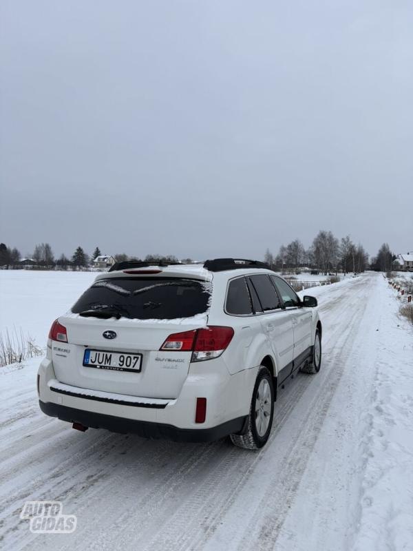 Subaru Outback 2012 in Panevezys, with an engine capacity of 2.50 L and mileage of 177 thousand km for 4250 €, photo 10 on AUTOMOTO.COM.LV