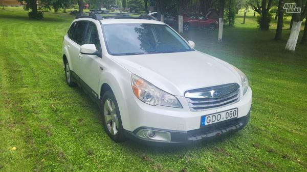 Subaru Outback 2012 Viļņa vietnē Subaru Outback 2012 Viļņa, ar dzinēja tilpumu 3.60 L un nobraukumu 263 tūkst. km par 6800 €, foto 6 vietnē AUTOMOTO.COM.LV