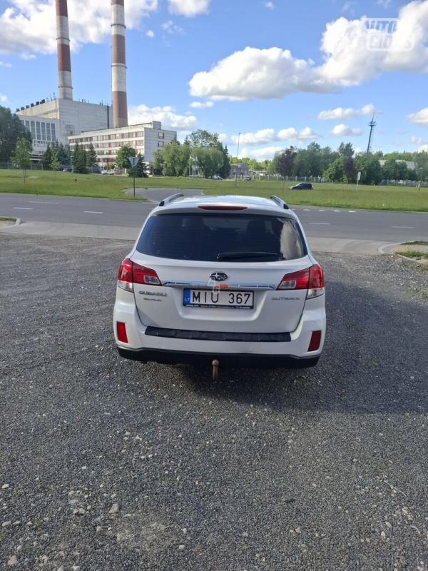 Subaru Outback 2013 in Kaunas, with an engine capacity of 2.50 L and mileage of 424 thousand km for 5950 €, photo 7 on AUTOMOTO.COM.LV