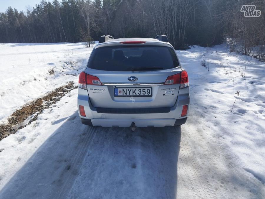 Subaru Outback 2014 in Vilnius, with an engine capacity of 2.00 L and mileage of 314 thousand km for 7800 €, photo 8 on AUTOMOTO.COM.LV