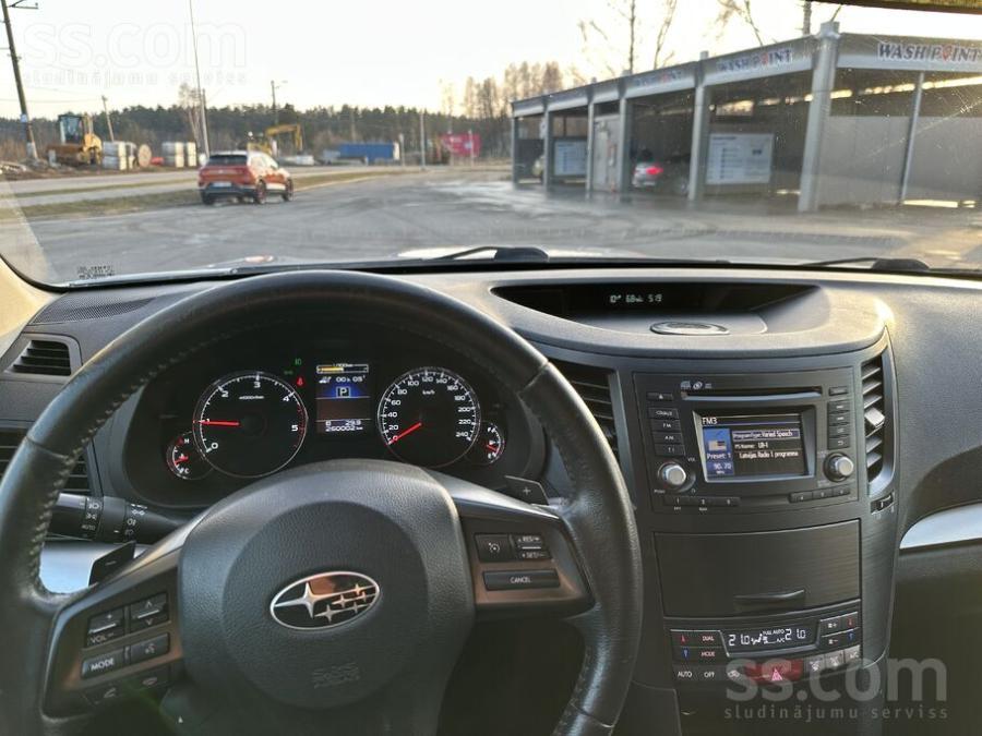 Subaru Outback 2015 in Riga, with an engine capacity of 2.00 L and mileage of 263 thousand km for 5200 €, photo 10 on AUTOMOTO.COM.LV
