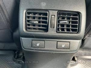 Subaru Outback 2015 in Tartu, with an engine capacity of 2.00 L and mileage of 257 thousand km for 8980 €, photo 12 on AUTOMOTO.COM.LV