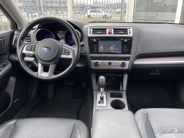 Subaru Outback 2017 in Klaipeda, with an engine capacity of 2.50 L and mileage of 154 thousand km for 13200 €, photo 3 on AUTOMOTO.COM.LV