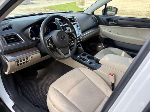 Subaru Outback 2018 in Raseiniai, with an engine capacity of 3.60 L and mileage of 125 thousand km for 17600 €, photo 10 on AUTOMOTO.COM.LV