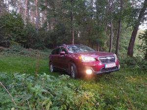 Subaru Outback 2018 in Alytus, with an engine capacity of 2.50 L and mileage of 190 thousand km for 12500 €, photo 3 on AUTOMOTO.COM.LV