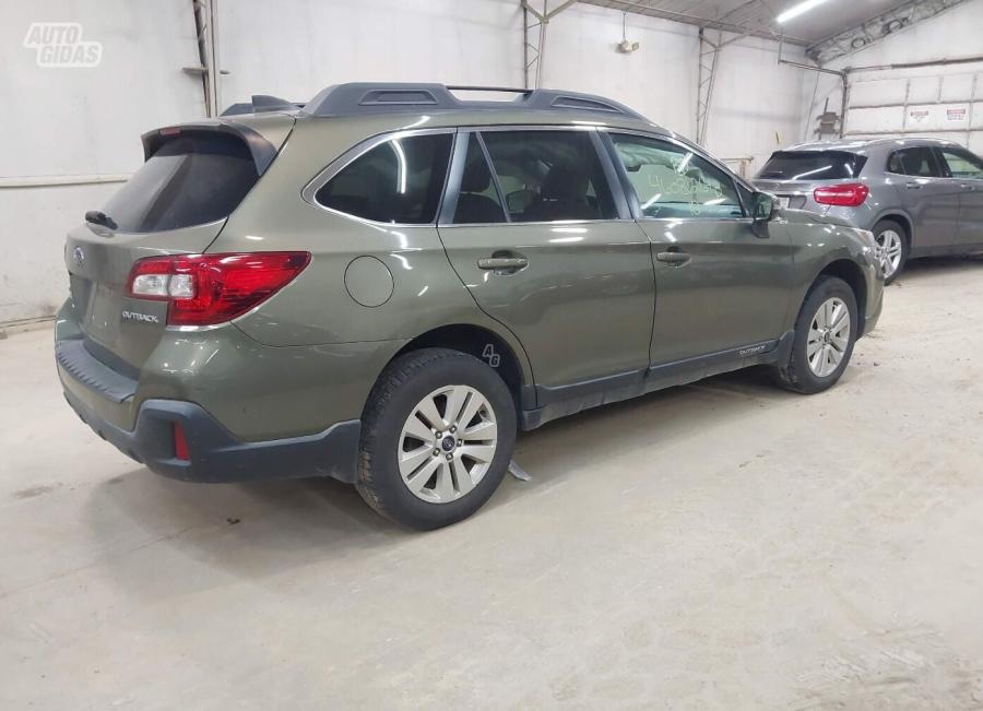 Subaru Outback 2018 Viļņa, ar dzinēja tilpumu 2.50 L un nobraukumu 181 tūkst. km par 8500 €, foto 4 vietnē AUTOMOTO.COM.LV