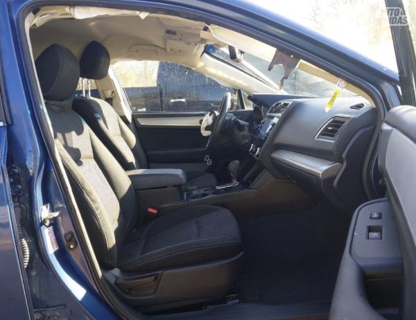 Subaru Outback 2019 in Vilnius, with an engine capacity of 2.50 L and mileage of 156 thousand km for 9999 €, photo 11 on AUTOMOTO.COM.LV