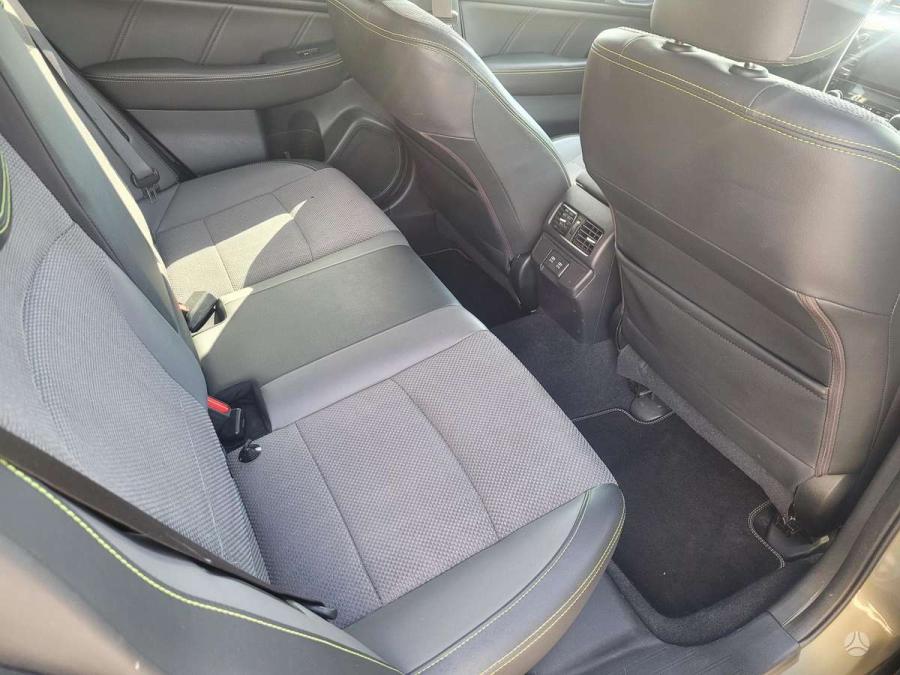 Zaļš Subaru Outback 2019 Panevēža, ar dzinēja tilpumu 2.50 L un nobraukumu 206 tūkst. km par 16600 €, foto 6 vietnē AUTOMOTO.COM.LV