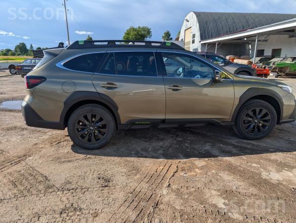 Zaļš Subaru Outback 2023 Rīga, ar dzinēja tilpumu 2.50 L un nobraukumu 105 tūkst. km par 24500 €, foto 1 vietnē AUTOMOTO.COM.LV