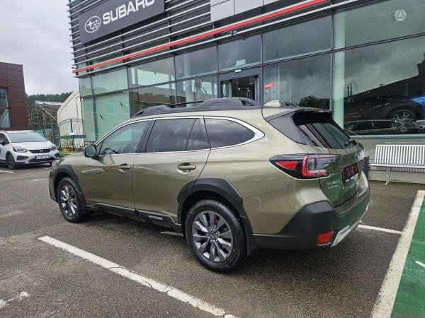 Green Subaru Outback 2024 in Vilnius, with an engine capacity of 2.50 L and mileage of 29 thousand km for 33290 €, photo 4 on AUTOMOTO.COM.LV