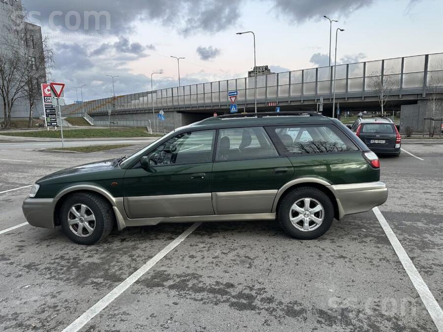 Zaļš Subaru Outback 2000 Rīga, ar dzinēja tilpumu 2.50 L un nobraukumu 168 tūkst. km par 2500 €, foto 2 vietnē AUTOMOTO.COM.LV