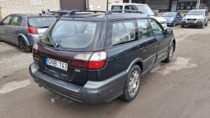 Green Subaru Outback 2002 in Vilnius, with an engine capacity of 3.00 L and mileage of 291 thousand km for 1000 €, photo 5 on AUTOMOTO.COM.LV