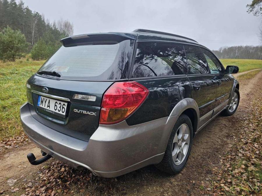 Zaļš Subaru Outback 2004 Utena, ar dzinēja tilpumu 2.50 L un nobraukumu 280 tūkst. km par 1650 €, foto 5 vietnē AUTOMOTO.COM.LV