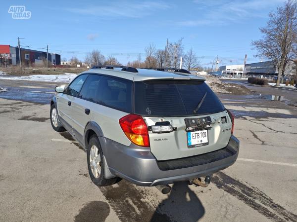 Green Subaru Outback 2005 in Kaunas, with an engine capacity of 2.50 L and mileage of 154 thousand km for 1000 €, photo 7 on AUTOMOTO.COM.LV