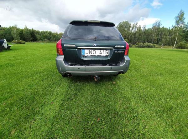 Green Subaru Outback 2005 in Moletai, with an engine capacity of 2.50 L and mileage of 472 thousand km for 1700 €, photo 8 on AUTOMOTO.COM.LV