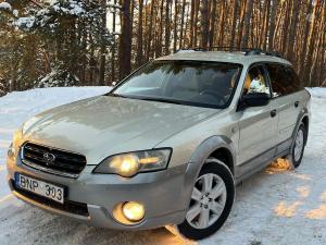 Zaļš Subaru Outback 2006 Viļņa, ar dzinēja tilpumu 2.46 L un nobraukumu 250 tūkst. km par 1700 €, foto  vietnē AUTOMOTO.COM.LV