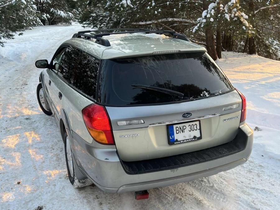 Zaļš Subaru Outback 2006 Viļņa, ar dzinēja tilpumu 2.46 L un nobraukumu 250 tūkst. km par 1700 €, foto 4 vietnē AUTOMOTO.COM.LV