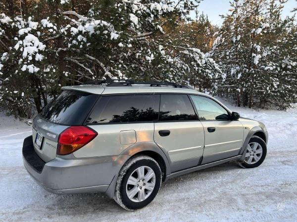 Zaļš Subaru Outback 2006 Viļņa, ar dzinēja tilpumu 2.46 L un nobraukumu 250 tūkst. km par 1700 €, foto 7 vietnē AUTOMOTO.COM.LV