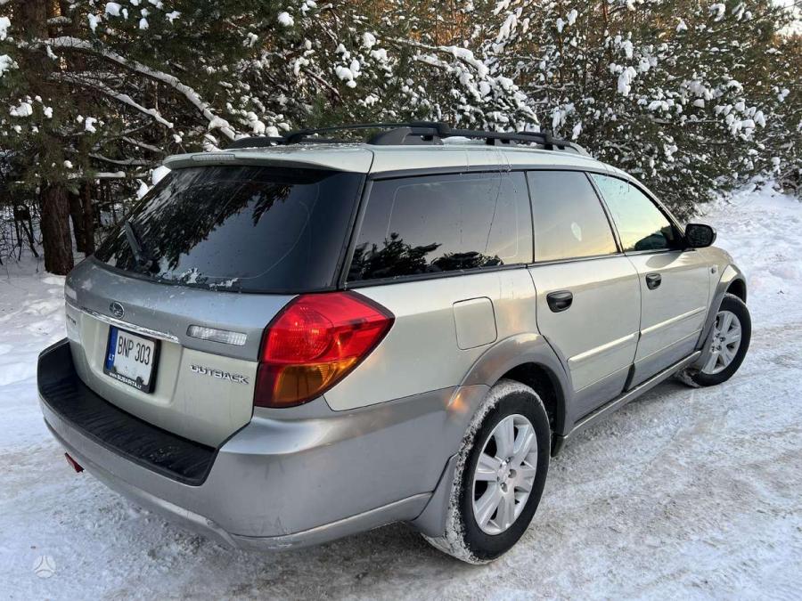Zaļš Subaru Outback 2006 Viļņa, ar dzinēja tilpumu 2.46 L un nobraukumu 250 tūkst. km par 1700 €, foto 8 vietnē AUTOMOTO.COM.LV