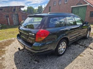 Green Subaru Outback 2006 in Vilnius, with an engine capacity of 2.50 L and mileage of 247 thousand km for 2150 €, photo 3 on AUTOMOTO.COM.LV