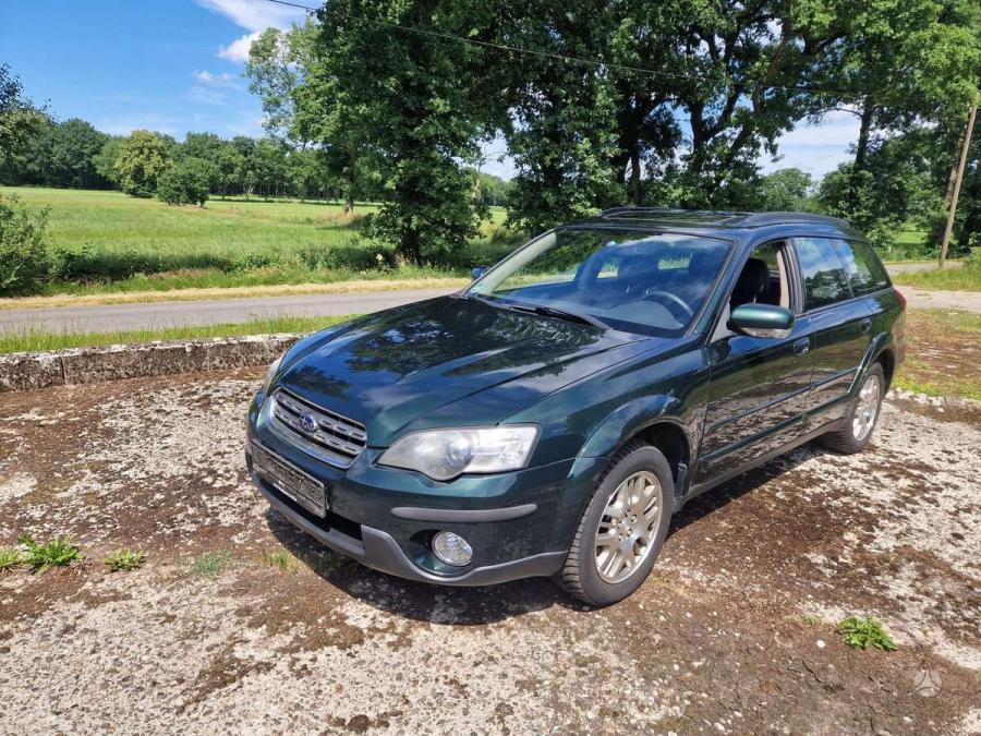 Green Subaru Outback 2006 in Vilnius, with an engine capacity of 2.50 L and mileage of 247 thousand km for 2150 €, photo 5 on AUTOMOTO.COM.LV