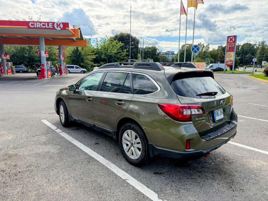 Zaļš Subaru Outback 2016 Viļņa, ar dzinēja tilpumu 2.46 L un nobraukumu 210 tūkst. km par 12600 €, foto 3 vietnē AUTOMOTO.COM.LV