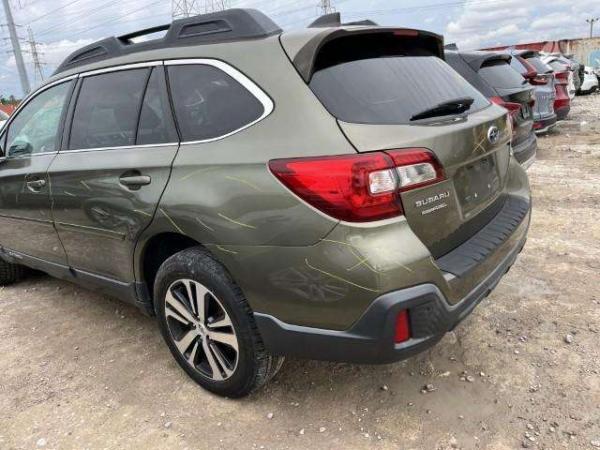 Green Subaru Outback 2018 in Klaipeda, with an engine capacity of 2.50 L and mileage of 124 thousand km for 9990 €, photo 3 on AUTOMOTO.COM.LV