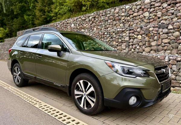 Green Subaru Outback 2018 in Alytus, with an engine capacity of 3.63 L and mileage of 140 thousand km for 15800 €, photo 1 on AUTOMOTO.COM.LV