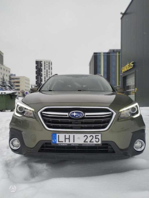 Green Subaru Outback 2019 in Vilnius, with an engine capacity of 2.50 L and mileage of 106 thousand km for 18500 €, photo 1 on AUTOMOTO.COM.LV