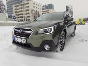 Green Subaru Outback 2019 in Vilnius, with an engine capacity of 2.50 L and mileage of 106 thousand km for 18500 €, photo 2 on AUTOMOTO.COM.LV