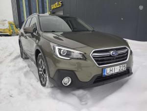 Green Subaru Outback 2019 in Vilnius, with an engine capacity of 2.50 L and mileage of 106 thousand km for 18500 €, photo 13 on AUTOMOTO.COM.LV