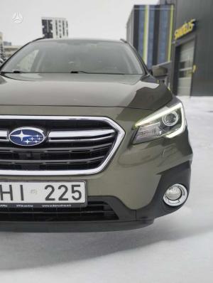 Green Subaru Outback 2019 in Vilnius, with an engine capacity of 2.50 L and mileage of 106 thousand km for 18500 €, photo 15 on AUTOMOTO.COM.LV