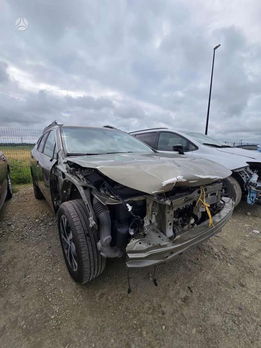Zaļš Subaru Outback 2020 Šauļi, ar dzinēja tilpumu 2.39 L un nobraukumu 47 tūkst. km par 14000 €, foto 4 vietnē AUTOMOTO.COM.LV