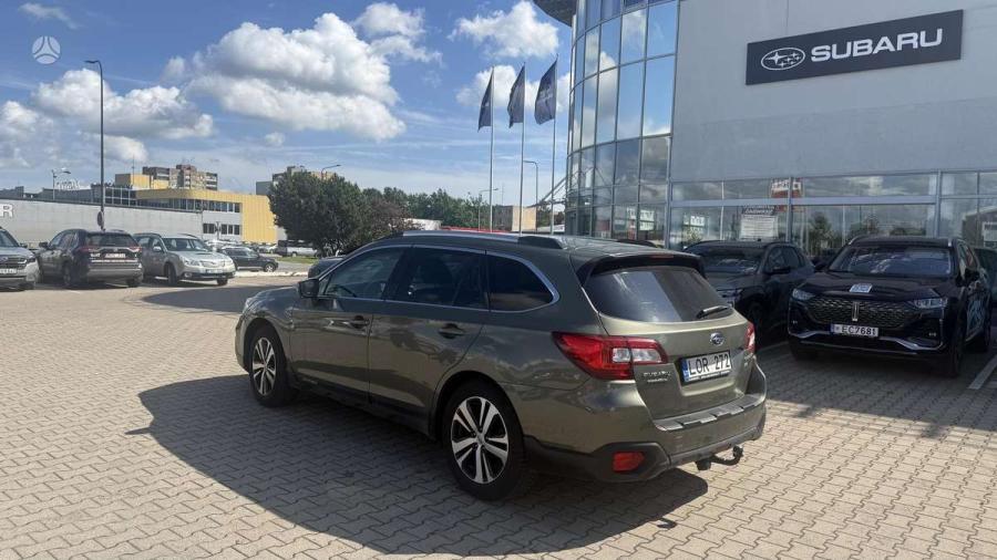 Green Subaru Outback 2020 in Kaunas, with an engine capacity of 2.50 L and mileage of 170 thousand km for 18490 €, photo 9 on AUTOMOTO.COM.LV