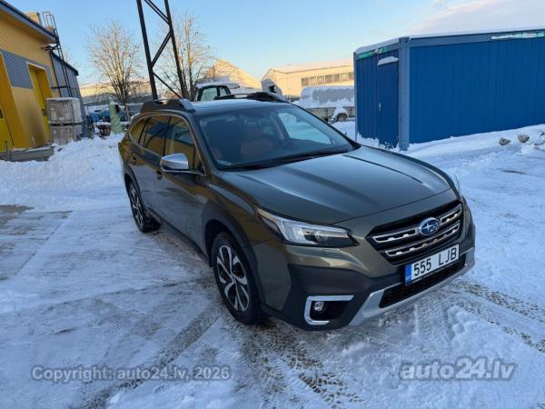 Green Subaru Outback 2021 in Tartu, with an engine capacity of 2.50 L and mileage of 69 thousand km for 27900 €, photo 2 on AUTOMOTO.COM.LV