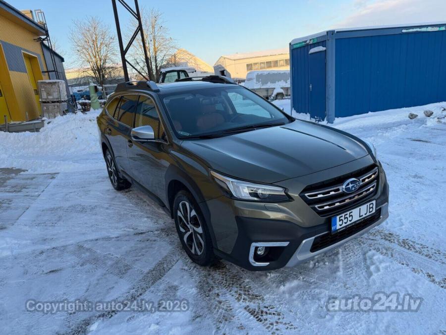 Green Subaru Outback 2021 in Tartu, with an engine capacity of 2.50 L and mileage of 69 thousand km for 27900 €, photo 2 on AUTOMOTO.COM.LV
